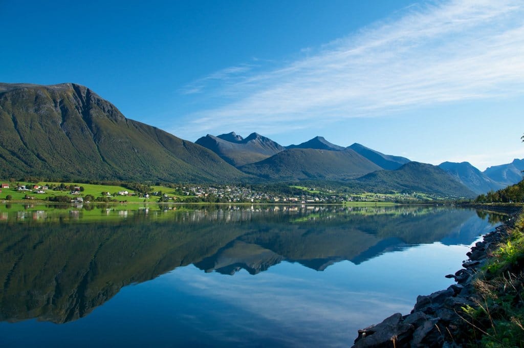 Norjan vuonot risteily Hurtigruten | Kymenmatkat